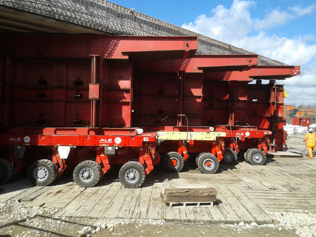 ALE Heavy Lift successfully installed 700t bridge using 30 axle lines ...