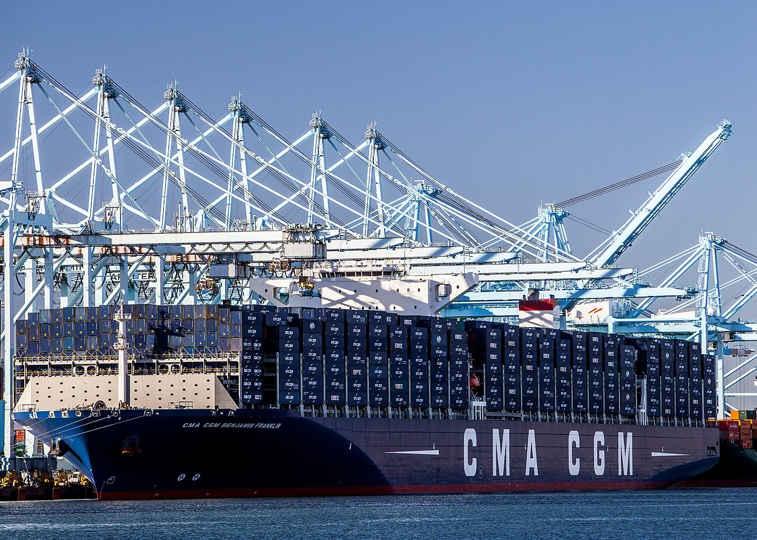 APM Terminals signs crane extension contract for Pier 400 Los Angeles ...
