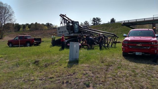 Worker injured after 110-ton crawler crane base boom fails ...