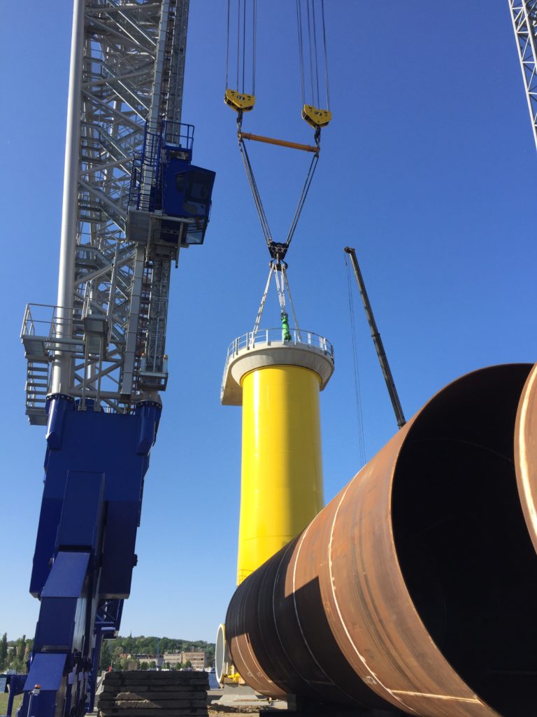 Rigging manufacturer Modulift Spreader Beam Lifts 380t Towers for ...