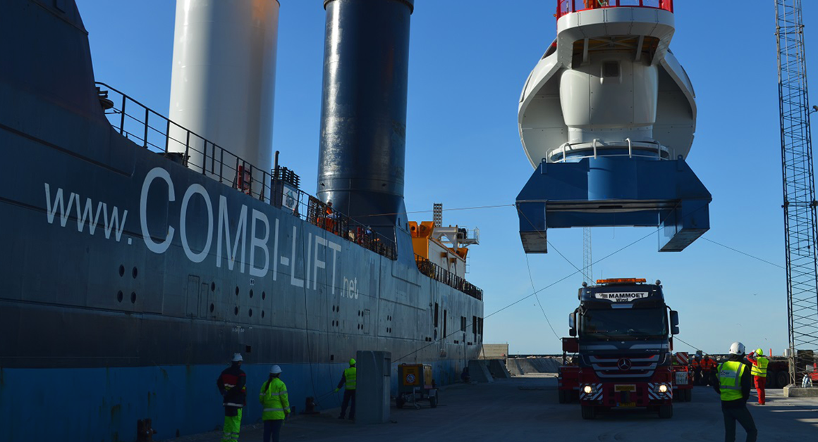 MAMMOET WIND RECORD-BREAKING TRANSPORT OF TURBINE TOWER SECTION ...