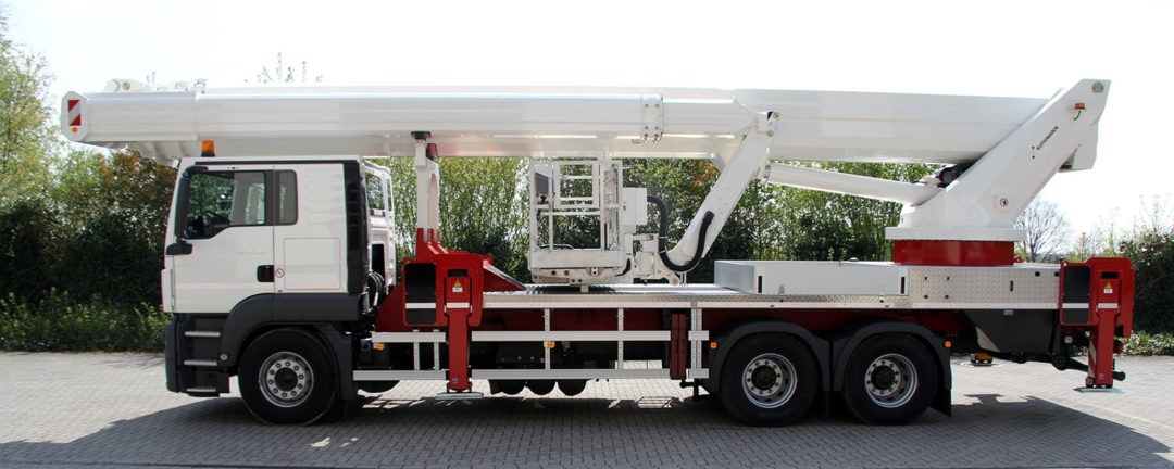 Spain's Grúas Romaní received the brand-new RUTHMANN STEIGER T540 ...