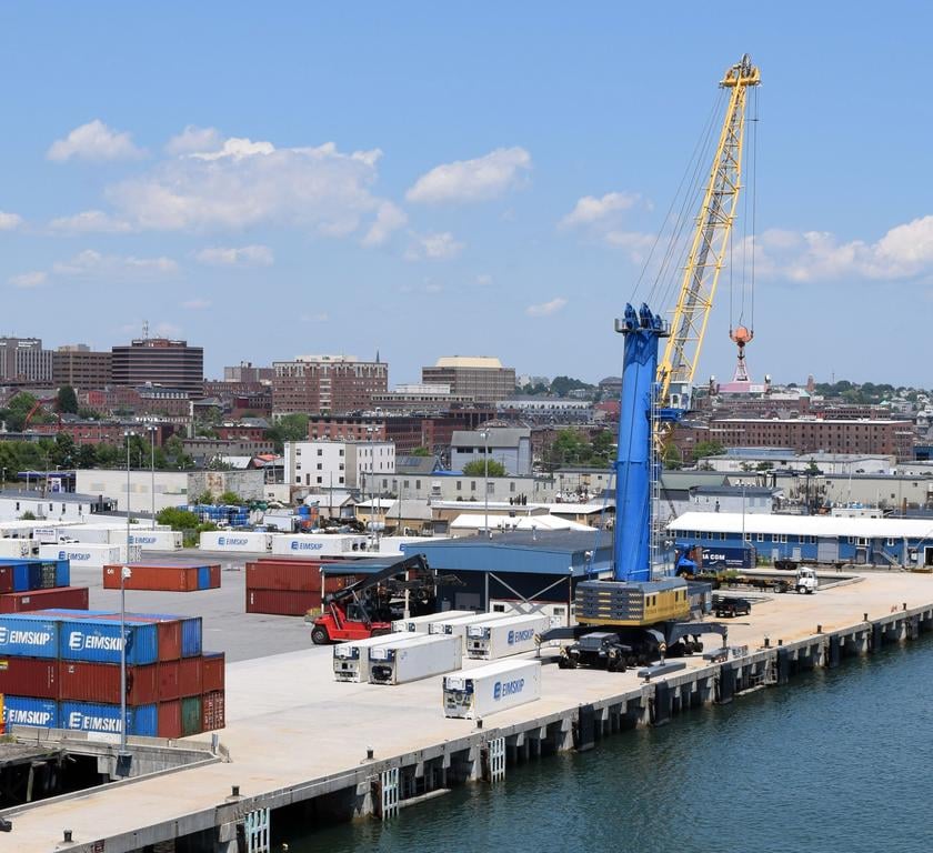 New Ship to Shore crane slated for $15.4 M International Marine ...