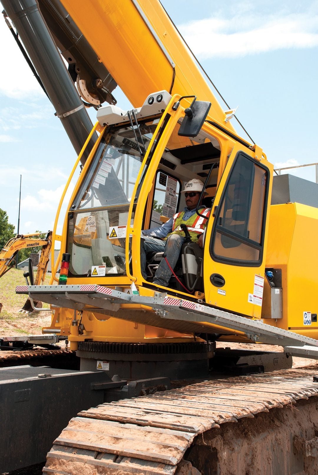 Grove GHC75 telecrawler increases efficiency on Hwy Project for ...