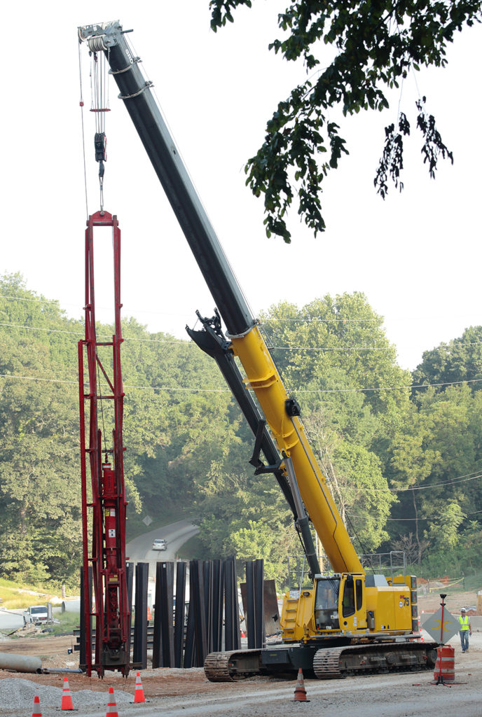 Grove GH275 telescopic crawler crane brings pile-driving efficiency to ...