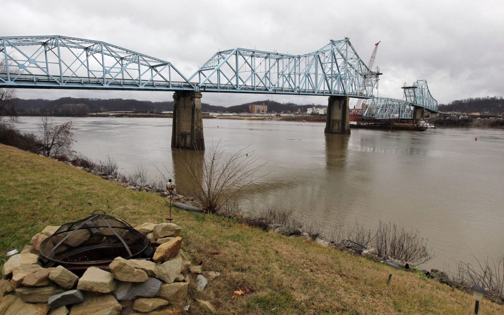 Pictures of Brayman Construction lowering a 375' center section of the ...