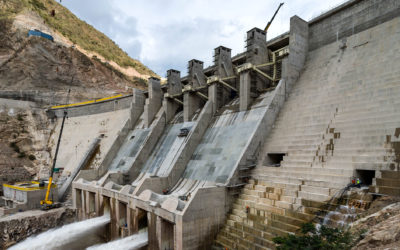 Grove Rough Terrain Cranes handle the toughest challenges while ...