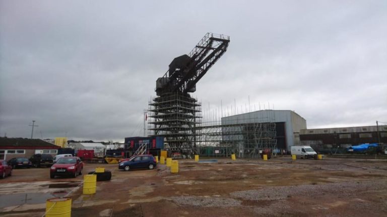 Iconic Isle of Wight's Cowes Shipyard Crane built in 1912 is undergoing ...