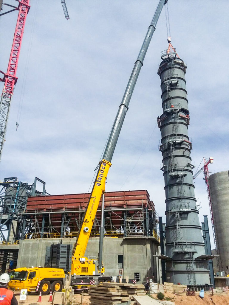 Alanoca brings the 1st Grove 400-ton GMK6400 All Terrain crane to ...