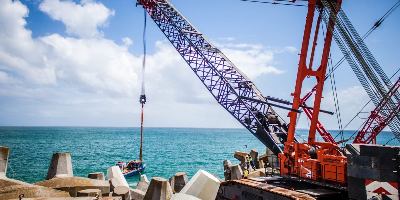 Johnson Crane Hire Kobelco CKE4000 crawler crane helps Cape breakwater ...
